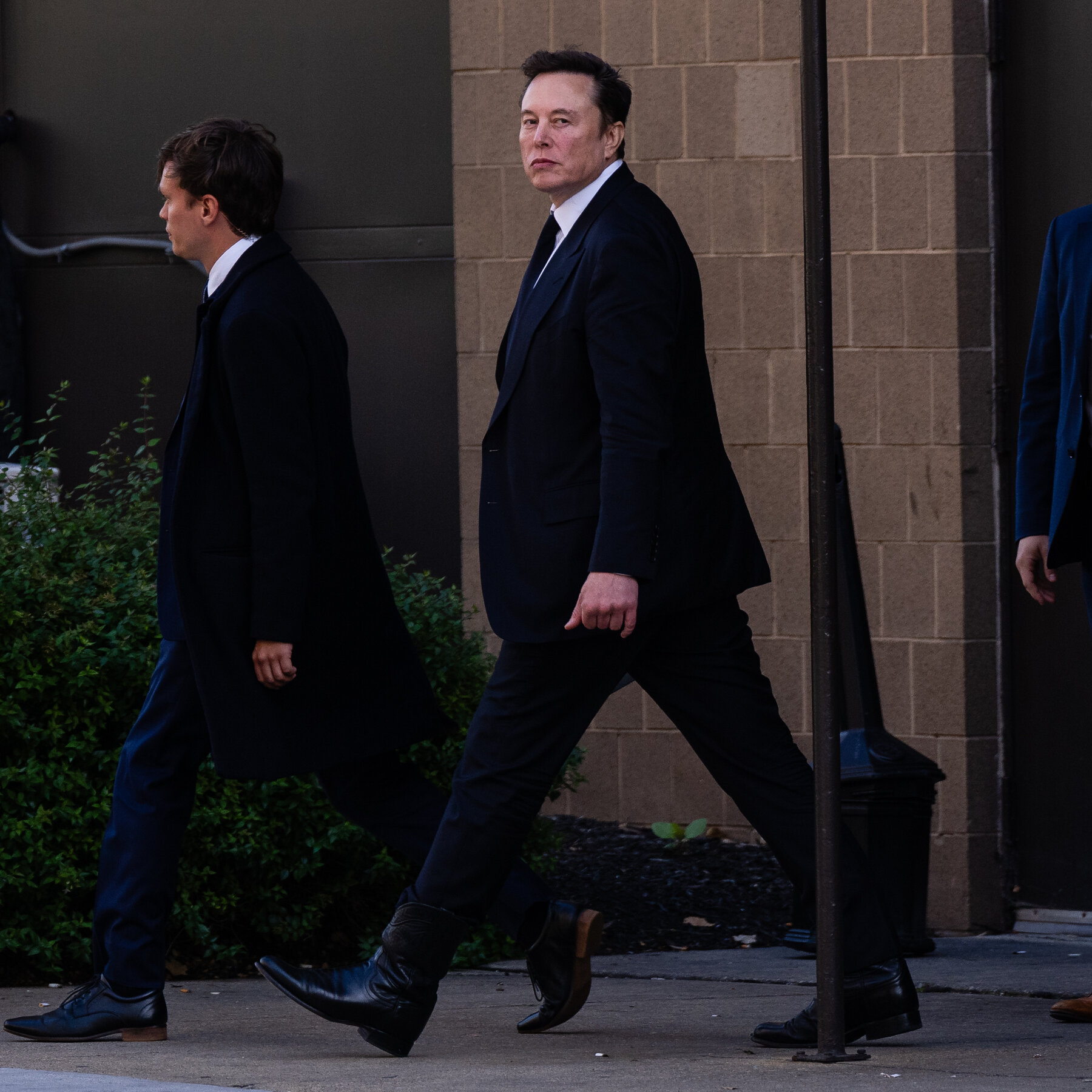WinsZone | Elon Musk and DOGE vs. Regulators WinsZone | Elon Musk and DOGE vs. Regulators
